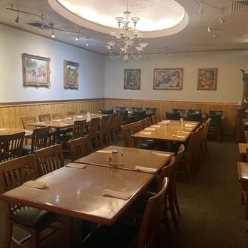 RED APPLE BUFFET - Updated December 2025 - 212 Photos & 309 Reviews ...