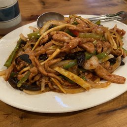 EMEI - Updated October 2025 - 1512 Photos & 822 Reviews - 915 Arch St ...