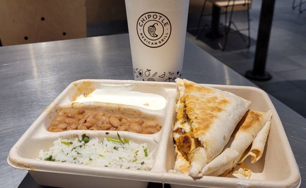 CHIPOTLE MEXICAN GRILL - Updated February 2025 - 43 Photos & 132 ...