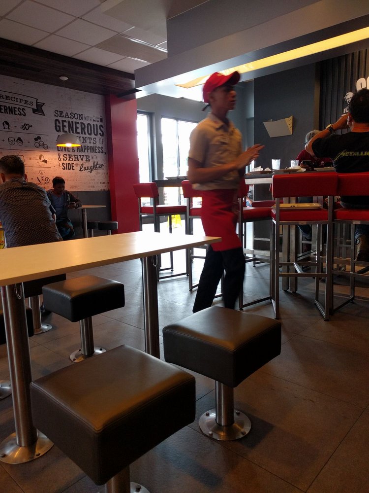 KFC - Updated June 2024 - Alabang-Zapote Road, Las Piñas, Metro Manila ...