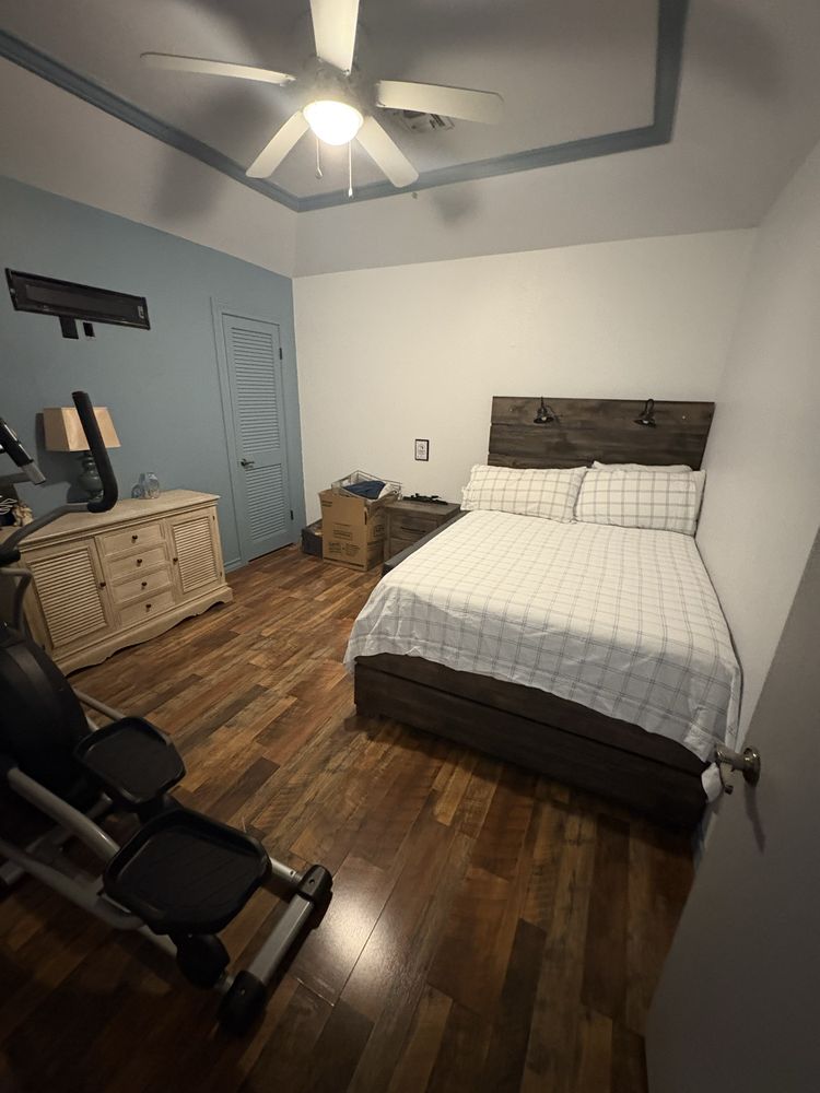 QUEEN CITY CLEANING SERVICES - Updated January 2026 - 22 Photos - Mercedes, Texas - Office ...