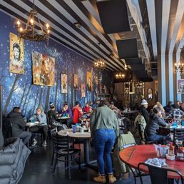 BLUE MOON TOO - Updated September 2025 - 1298 Photos & 714 Reviews ...