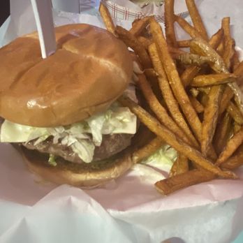 ANNEX BAR - 45 Photos & 68 Reviews - 36200 Pettibone Rd, Solon, Ohio ...