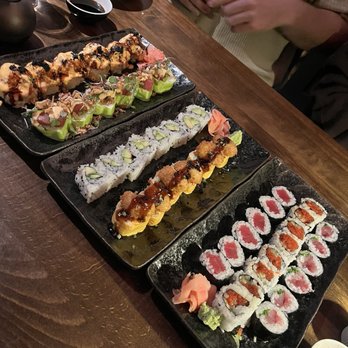 CITY MARKET SUSHI - Updated December 2025 - 675 Photos & 371 Reviews ...