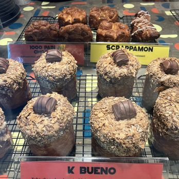 UNREGULAR BAKERY - 98 Photos & 29 Reviews - 124 4th Ave, New York, New ...