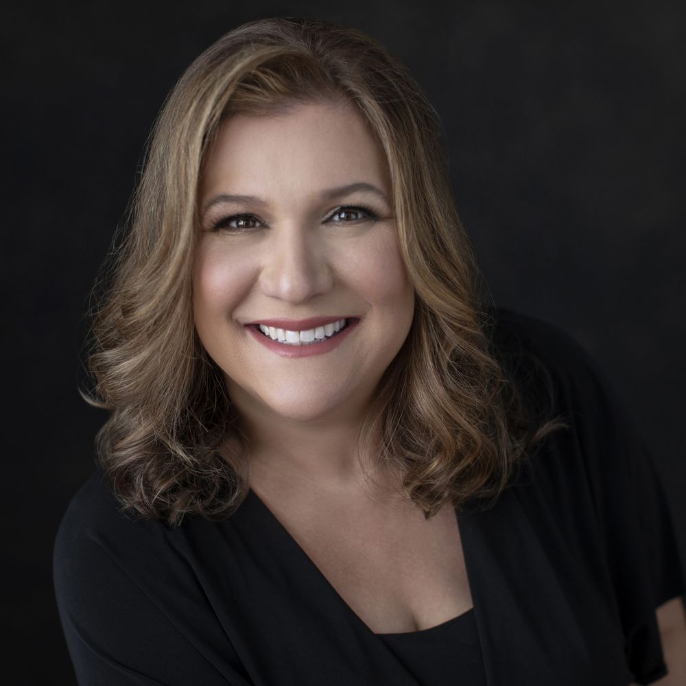 Lauren Kohn's Instagram, Twitter & Facebook on IDCrawl