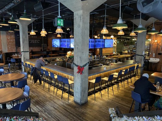 LOCAL PUBLIC EATERY LIBERTY VILLAGE - Updated September 2025 - 459 ...