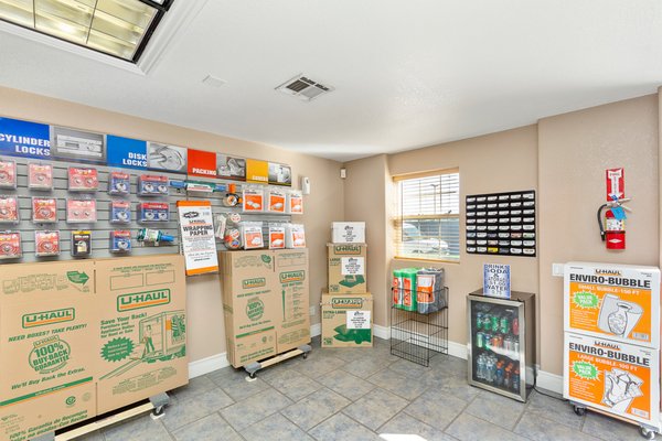 ONE STOP STORAGE - SANTA ANA, CA - Updated December 2025 - 32 Photos ...