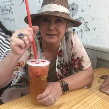 HELLO TEA HOUSE - Updated October 2025 - 44 Photos & 43 Reviews - 722 S ...