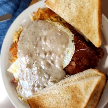 RAILWAY STATION DINER - Updated March 2025 - 72 Photos & 56 Reviews ...