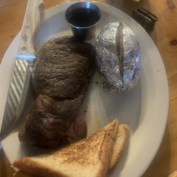 LAZY R BAR AND GRILL - Updated December 2025 - 52 Photos & 28 Reviews ...