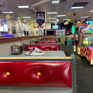 CHUCK E. CHEESE - 44 Photos & 52 Reviews - 1120 Rte 1 N, Edison, NJ - Yelp