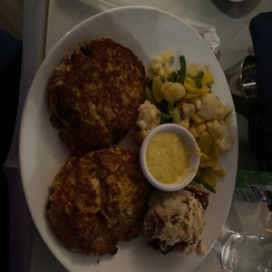 CHESTNUT HILL RESTAURANT - 102 Photos & 239 Reviews - 9922 N Kings Hwy ...