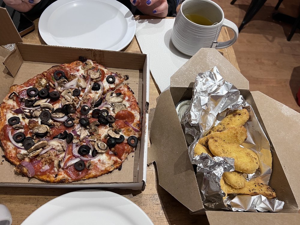 PIZZA 101 - Updated July 2024 - 74 Photos & 238 Reviews - 23024 US- 6 ...