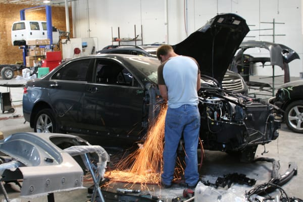 VALET AUTO BODY - Updated October 2025 - 33 Photos & 91 Reviews - 33 E ...