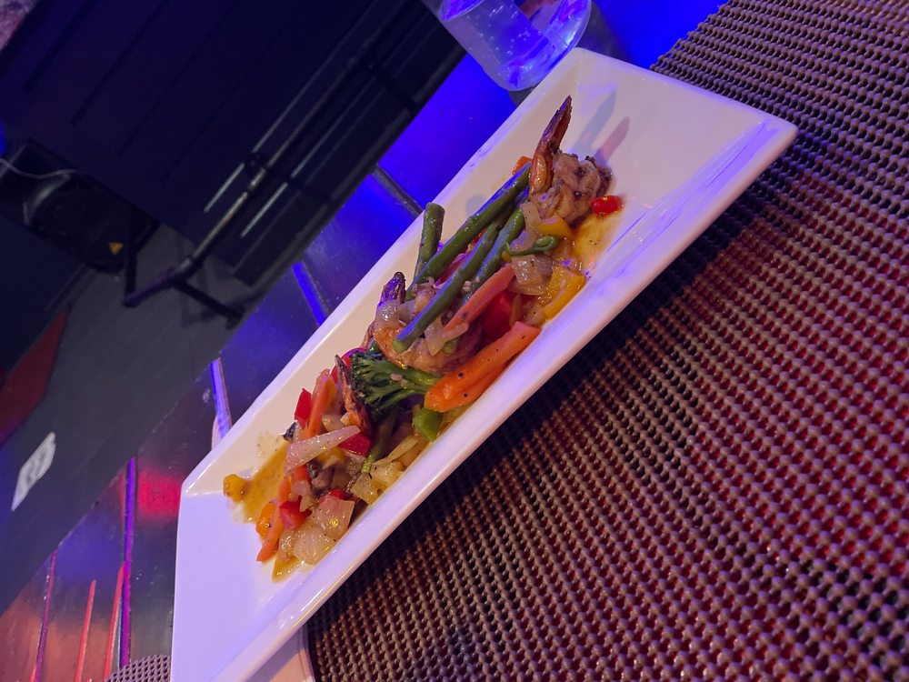 RICHARDS RESTAURANT AND BAR - Updated April 2025 - 21 Photos - 9404 ...