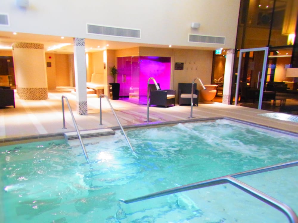 THE SPA HOTEL - Updated March 2025 - 30 Photos - Ribby Road, Wrea Green ...