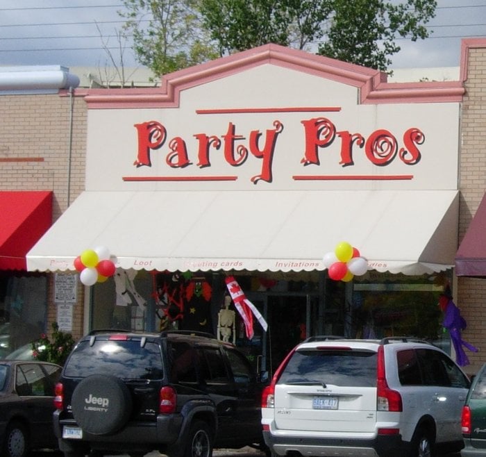 ZEST FOR LIVING PARTY PROS - Updated October 2025 - 4242 Dundas St ...