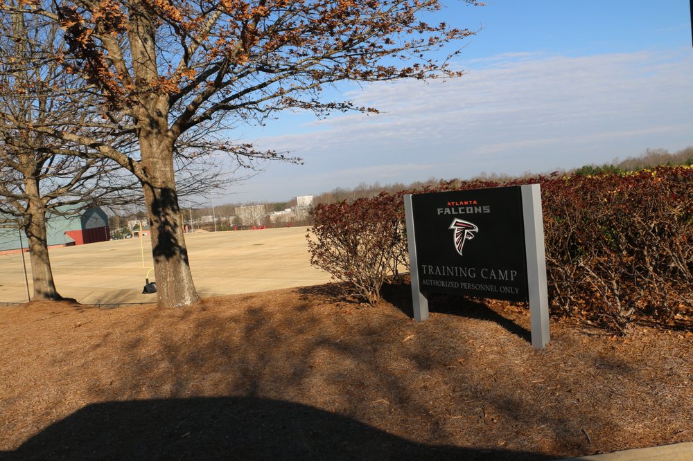 ATLANTA FALCONS TRAINING CAMP - 29 Photos - 4400 Falcon Pkwy, Flowery ...