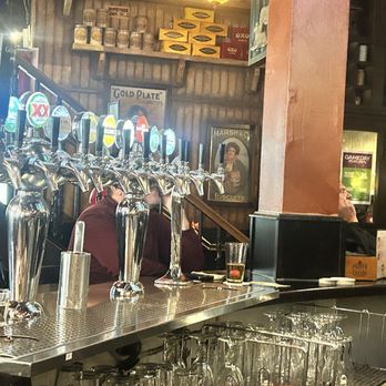 FADO IRISH PUB - Updated July 2025 - 412 Photos & 777 Reviews - 100 W ...