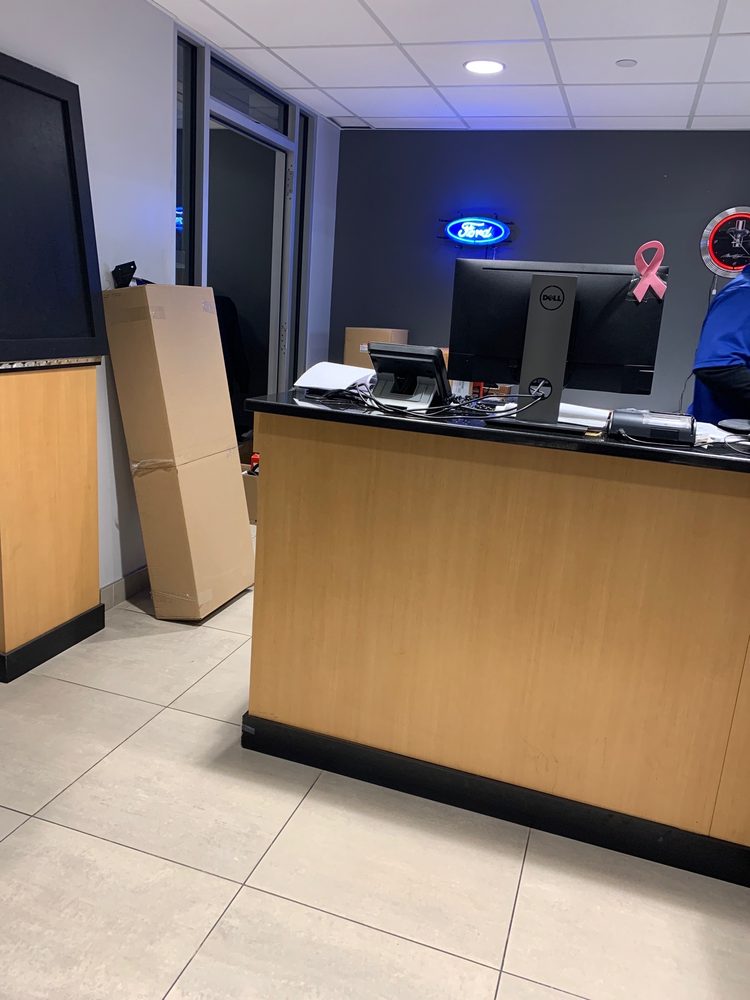 DARCARS FORD OF LANHAM - Updated July 2025 - 15 Reviews - 9020 Lanham ...