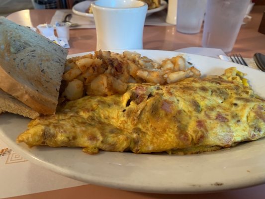 YANKEE KITCHEN RESTAURANT - Updated December 2025 - 38 Photos & 59 ...