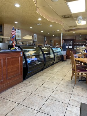 BELLA ROMA BAKERY & PIZZERIA - Updated June 2024 - 66 Photos & 131 ...
