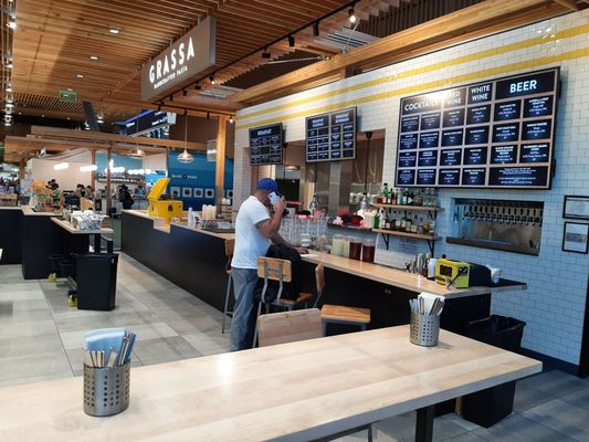 GRASSA - Updated November 2025 - 96 Photos & 64 Reviews - 7000 NE ...