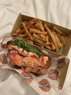 FAT RONNIE’S BURGER BAR - Updated February 2025 - 130 Photos & 255 ...