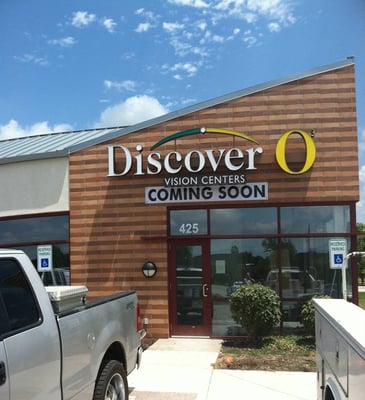 DISCOVER VISION CENTERS - Updated January 2026 - 17 Reviews - 425 NW ...