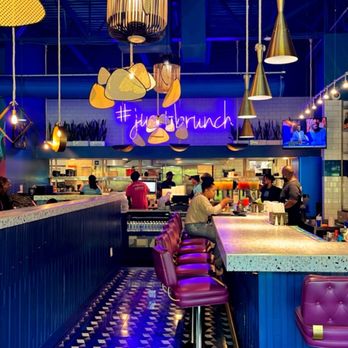 JUST BRUNCH - Updated April 2025 - 747 Photos & 460 Reviews - 1950 ...