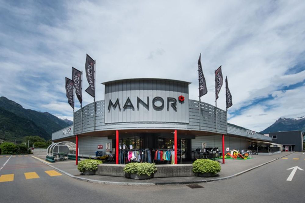 MANOR RAPPERSWIL - Neue Jonastrasse 20, Rapperswil-Jona, St. Gallen ...