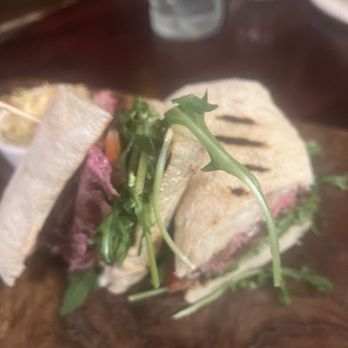 AULD FELLA - Updated October 2025 - 95 Photos & 77 Reviews - 11831 ...