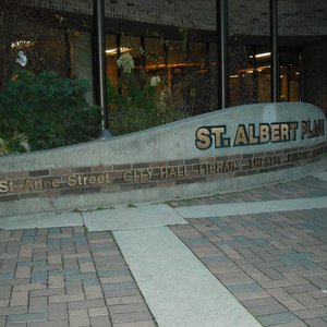 ST. ALBERT PLACE - 15 Photos - 5 St. Anne St, St Albert, Alberta ...
