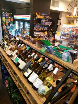 URBO URBAN BODEGA - Updated December 2024 - 27 Photos & 23 Reviews ...