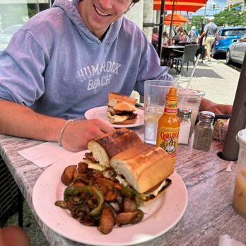 DOWNTOWN DELI & EATERY - Updated December 2025 - 60 Photos & 120 ...