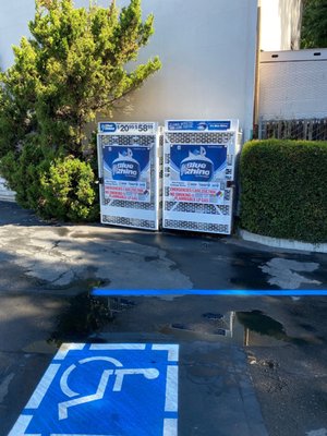 ROTTEN ROBBIE - Updated December 2025 - 29 Photos & 26 Reviews - 1090 ...