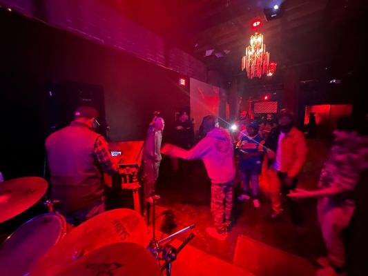 DEAD RINGER ANALOG BAR - Updated December 2025 - 56 Photos & 29 Reviews ...