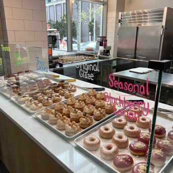 DOCE DONUT CO - Updated June 2024 - 27 Photos & 14 Reviews - 2305 6th ...