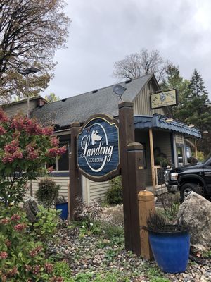 THE LANDING FOOD & SPIRITS - Updated September 2025 - 10 Photos & 21 ...