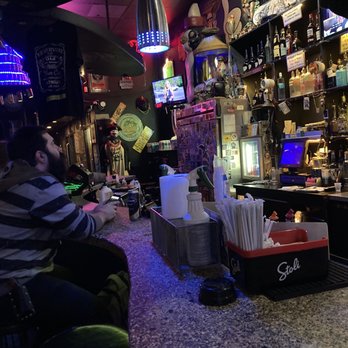 RESERVOIR BAR - Updated January 2026 - 35 Photos & 53 Reviews - 1518 E ...