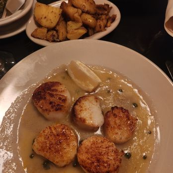 MR PAULS CHOPHOUSE - Updated July 2024 - 468 Photos & 592 Reviews ...