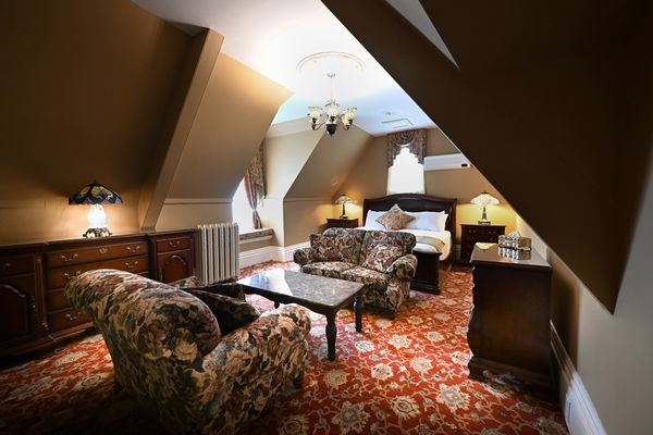 RODMAN HALL BOUTIQUE HOTEL AND EVENTS - Updated July 2024 - Request ...