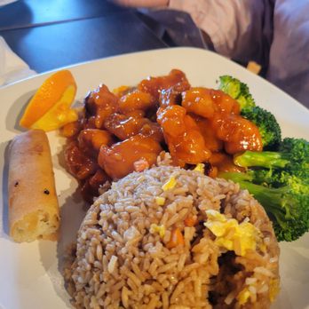 THE LEMONGRASS ASIAN CUISINE - Updated June 2025 - 144 Photos & 163 ...