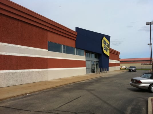 BEST BUY APPLETON - Updated December 2025 - 33 Reviews - 4240 W ...