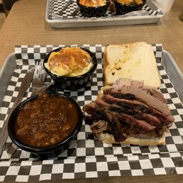 COMMUNITY Q BBQ - 535 Photos & 924 Reviews - Barbeque - 1361 Clairmont ...