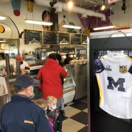 DIMO’S DELI AND DONUTS - Updated January 2025 - 158 Photos & 258 ...