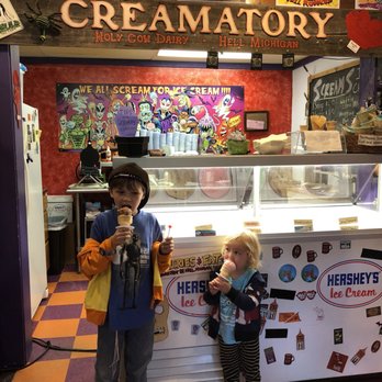 SCREAMS ICE CREAM - Updated November 2024 - 125 Photos & 34 Reviews ...