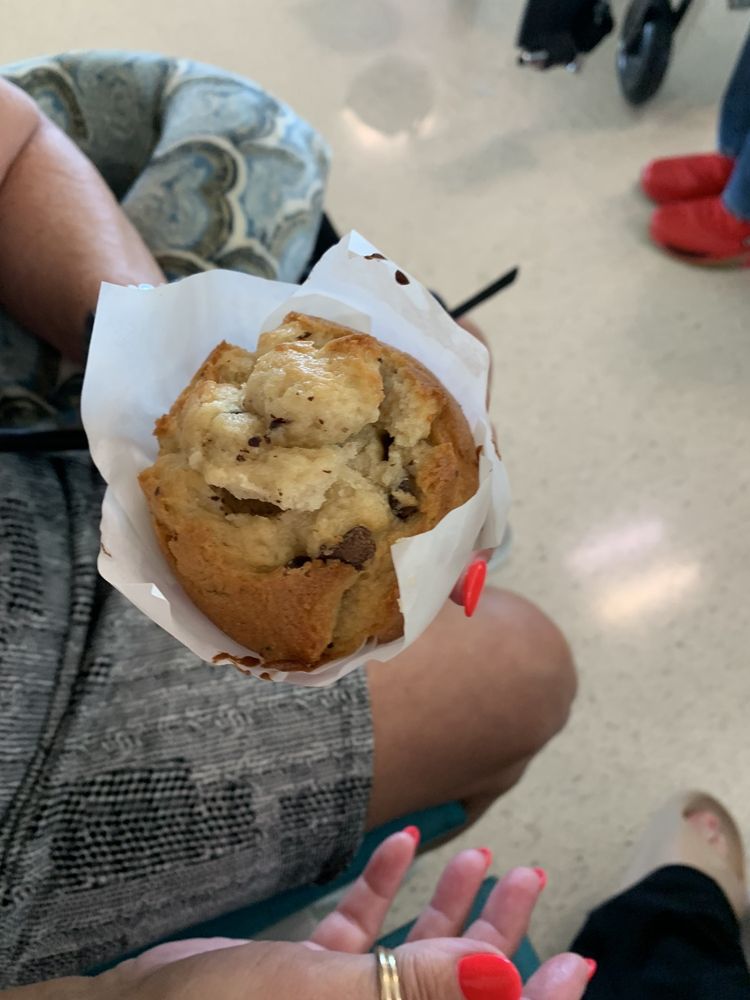 VIENNA SNACK - 13 Photos & 18 Reviews - Av. Jose A. Tony Santana S/N ...