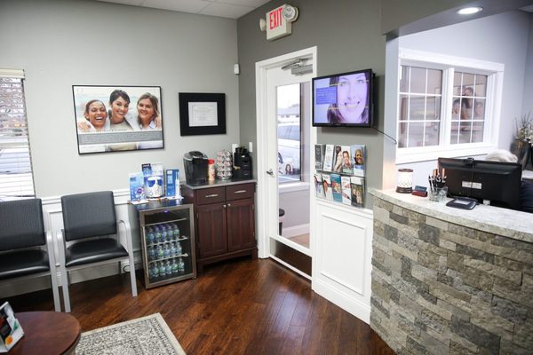 KELLERMAN DENTAL - Updated November 2025 - 34 Photos & 14 Reviews - 16 Junction Dr W, Glen ...